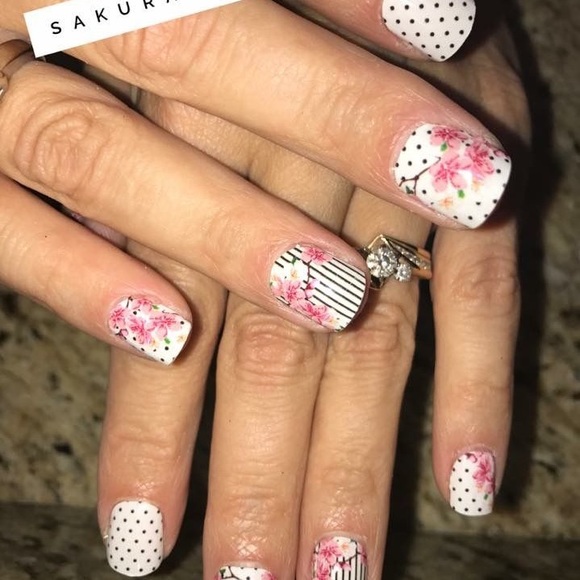 Color Street Nails | Other | Colorstreet Sakura Festival Rose Path ...